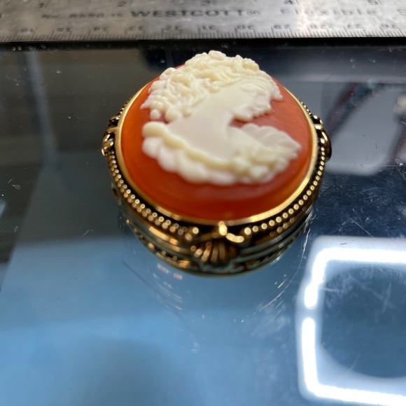 Jewelry | Estee Lauder Collectible Keepsake Solid Perfume Compact Cameo ...